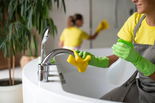 Bathroom cleaning services store